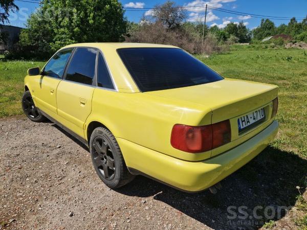 Dzeltens Audi A6 1997 Jūrmala, ar dzinēja tilpumu 2.50 L un nobraukumu 596 tūkst. km par 1500 €, foto 2 vietnē AUTOMOTO.COM.LV