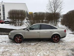 Yellow Audi A6 2001 in Vilnius, with an engine capacity of 2.50 L and mileage of 362 thousand km for 900 €, photo 3 on AUTOMOTO.COM.LV
