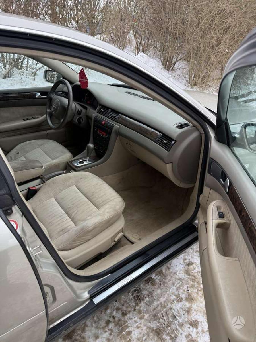 Yellow Audi A6 2001 in Vilnius, with an engine capacity of 2.50 L and mileage of 362 thousand km for 900 €, photo 11 on AUTOMOTO.COM.LV