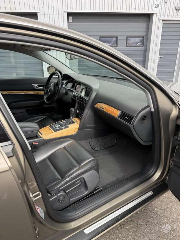 Yellow Audi A6 2008 in Klaipeda, with an engine capacity of 3.12 L and mileage of 268 thousand km for 2750 €, photo 8 on AUTOMOTO.COM.LV