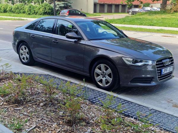 Yellow Audi A6 2011 in Vilnius, with an engine capacity of 2.97 L and mileage of 297 thousand km for 8800 €, photo 8 on AUTOMOTO.COM.LV