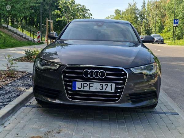 Yellow Audi A6 2011 in Vilnius, with an engine capacity of 2.97 L and mileage of 297 thousand km for 8800 €, photo 9 on AUTOMOTO.COM.LV