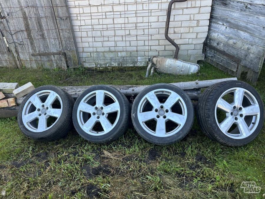 Dzeltens Audi A6 2009 Viļņa, ar dzinēja tilpumu 3.00 L un nobraukumu 321 tūkst. km par 6550 €, foto 18 vietnē AUTOMOTO.COM.LV