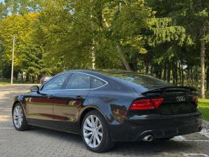 Black Audi A7 Sportback 2011 in Prienai, with an engine capacity of 3.00 L and mileage of 315 thousand km for 13350 €, photo 6 on AUTOMOTO.COM.LV