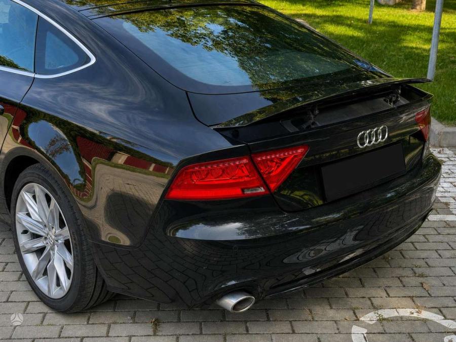 Black Audi A7 Sportback 2011 in Prienai, with an engine capacity of 3.00 L and mileage of 315 thousand km for 13350 €, photo 7 on AUTOMOTO.COM.LV