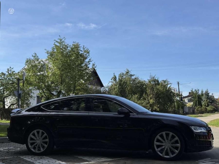 Black Audi A7 Sportback 2011 in Prienai, with an engine capacity of 3.00 L and mileage of 315 thousand km for 13350 €, photo 12 on AUTOMOTO.COM.LV