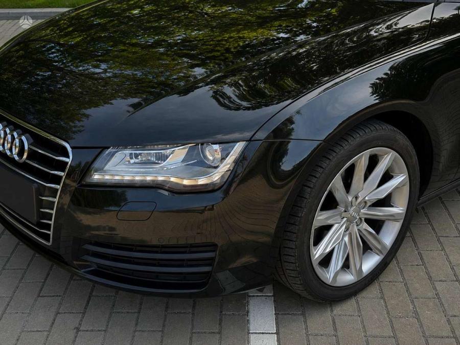 Black Audi A7 Sportback 2011 in Prienai, with an engine capacity of 3.00 L and mileage of 315 thousand km for 13350 €, photo 15 on AUTOMOTO.COM.LV