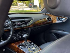 Black Audi A7 Sportback 2011 in Prienai, with an engine capacity of 3.00 L and mileage of 315 thousand km for 13350 €, photo 19 on AUTOMOTO.COM.LV