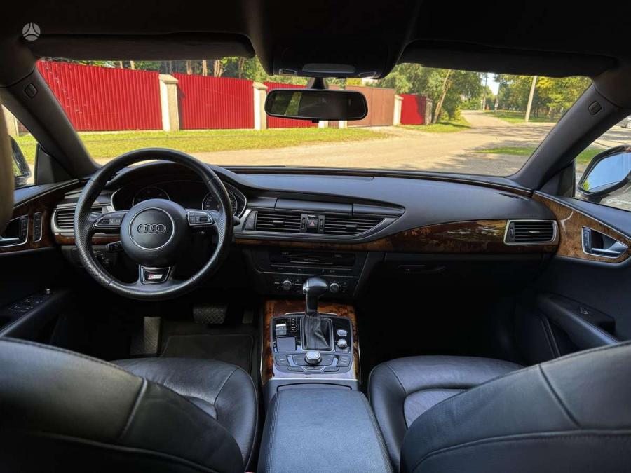 Black Audi A7 Sportback 2011 in Prienai, with an engine capacity of 3.00 L and mileage of 315 thousand km for 13350 €, photo 23 on AUTOMOTO.COM.LV
