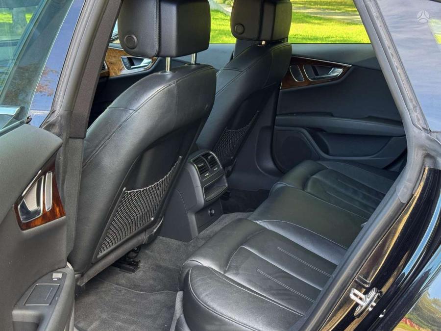 Black Audi A7 Sportback 2011 in Prienai, with an engine capacity of 3.00 L and mileage of 315 thousand km for 13350 €, photo 47 on AUTOMOTO.COM.LV