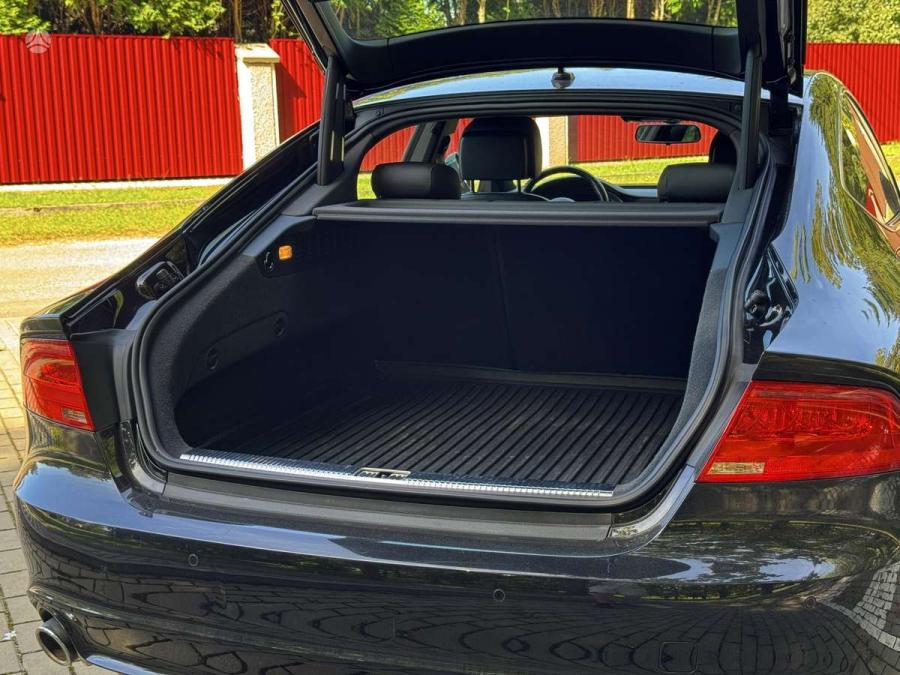 Black Audi A7 Sportback 2011 in Prienai, with an engine capacity of 3.00 L and mileage of 315 thousand km for 13350 €, photo 51 on AUTOMOTO.COM.LV
