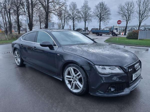 Black Audi A7 Sportback 2012 in Taurage, with an engine capacity of 3.00 L and mileage of 200 thousand km for 4700 €, photo 1 on AUTOMOTO.COM.LV