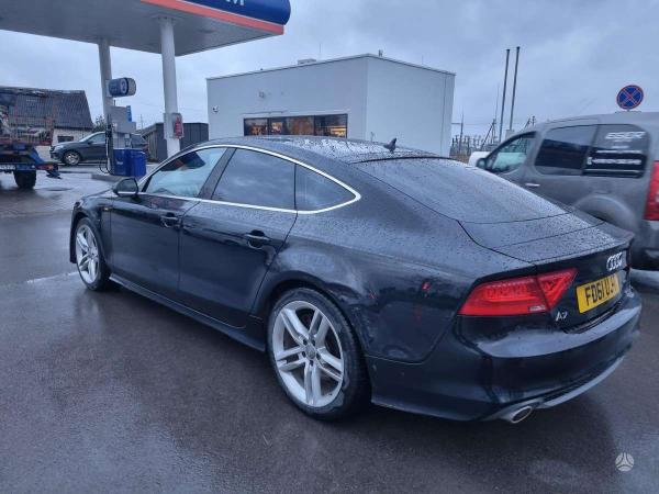 Black Audi A7 Sportback 2012 in Taurage, with an engine capacity of 3.00 L and mileage of 200 thousand km for 4700 €, photo 4 on AUTOMOTO.COM.LV