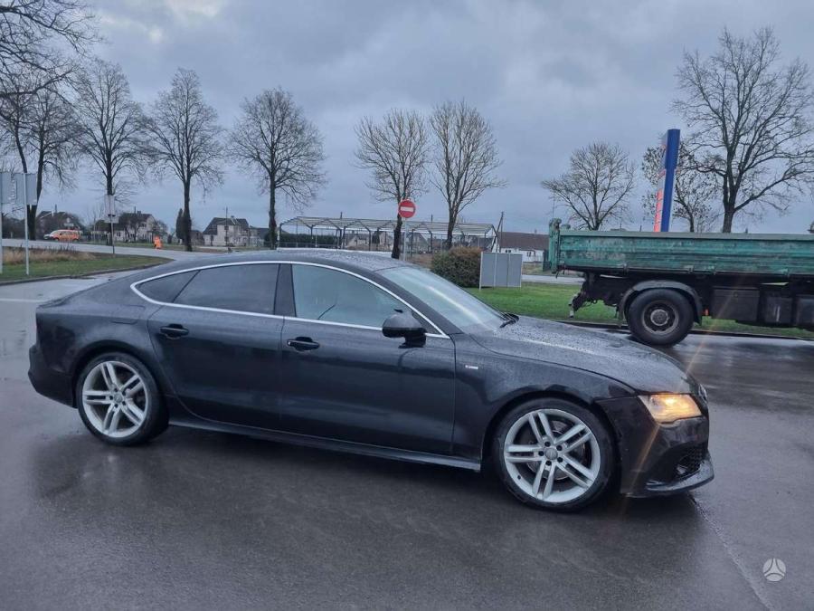 Black Audi A7 Sportback 2012 in Taurage, with an engine capacity of 3.00 L and mileage of 200 thousand km for 4700 €, photo 30 on AUTOMOTO.COM.LV