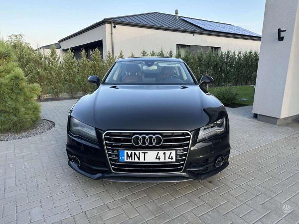 Black Audi A7 Sportback 2012 in Kaunas, with an engine capacity of 3.00 L and mileage of 267 thousand km for 13200 €, photo 4 on AUTOMOTO.COM.LV