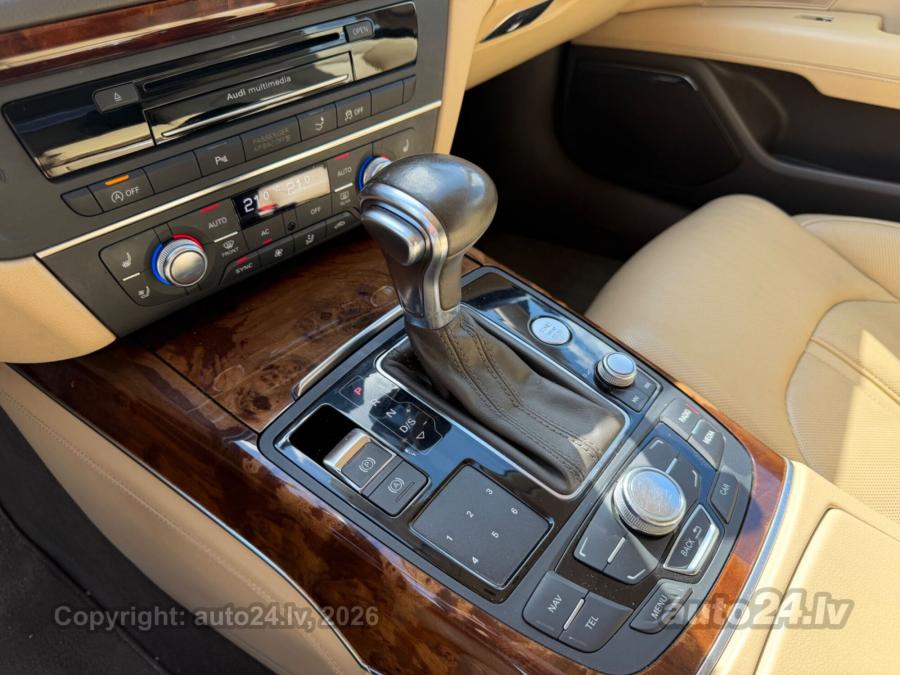 Melns Audi A7 Sportback 2010 Tallina, ar dzinēja tilpumu 3.00 L un nobraukumu 269 tūkst. km par 12500 €, foto 10 vietnē AUTOMOTO.COM.LV