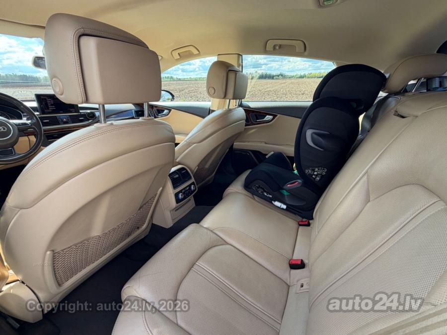 Melns Audi A7 Sportback 2010 Tallina, ar dzinēja tilpumu 3.00 L un nobraukumu 269 tūkst. km par 12500 €, foto 15 vietnē AUTOMOTO.COM.LV