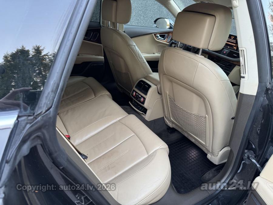 Black Audi A7 Sportback 2010 in Parnu, with an engine capacity of 3.00 L and mileage of 312 thousand km for 8950 €, photo 9 on AUTOMOTO.COM.LV
