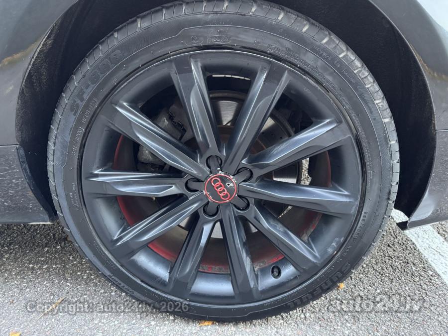 Black Audi A7 Sportback 2010 in Parnu, with an engine capacity of 3.00 L and mileage of 312 thousand km for 8950 €, photo 11 on AUTOMOTO.COM.LV
