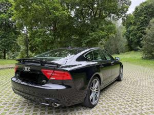 Black Audi A7 Sportback 2011 in Vilnius, with an engine capacity of 3.00 L and mileage of 295 thousand km for 11300 €, photo 55 on AUTOMOTO.COM.LV