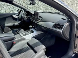 Melns Audi A7 Sportback 2011 Rēzekne, ar dzinēja tilpumu 3.00 L un nobraukumu 258 tūkst. km par 13700 €, foto 13 vietnē AUTOMOTO.COM.LV