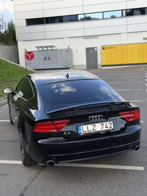 Black Audi A7 Sportback 2011 in Vilnius, with an engine capacity of 3.00 L and mileage of 255 thousand km for 9800 €, photo 14 on AUTOMOTO.COM.LV