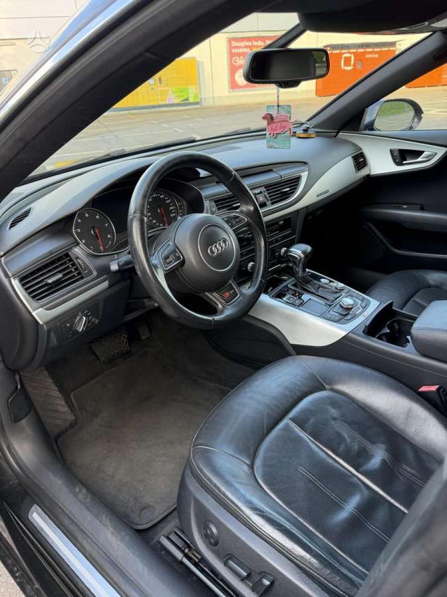 Black Audi A7 Sportback 2011 in Vilnius, with an engine capacity of 3.00 L and mileage of 255 thousand km for 9800 €, photo 15 on AUTOMOTO.COM.LV