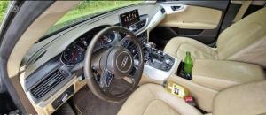 Black Audi A7 Sportback 2011 in Vilnius, with an engine capacity of 2.97 L and mileage of 280 thousand km for 7650 €, photo 7 on AUTOMOTO.COM.LV