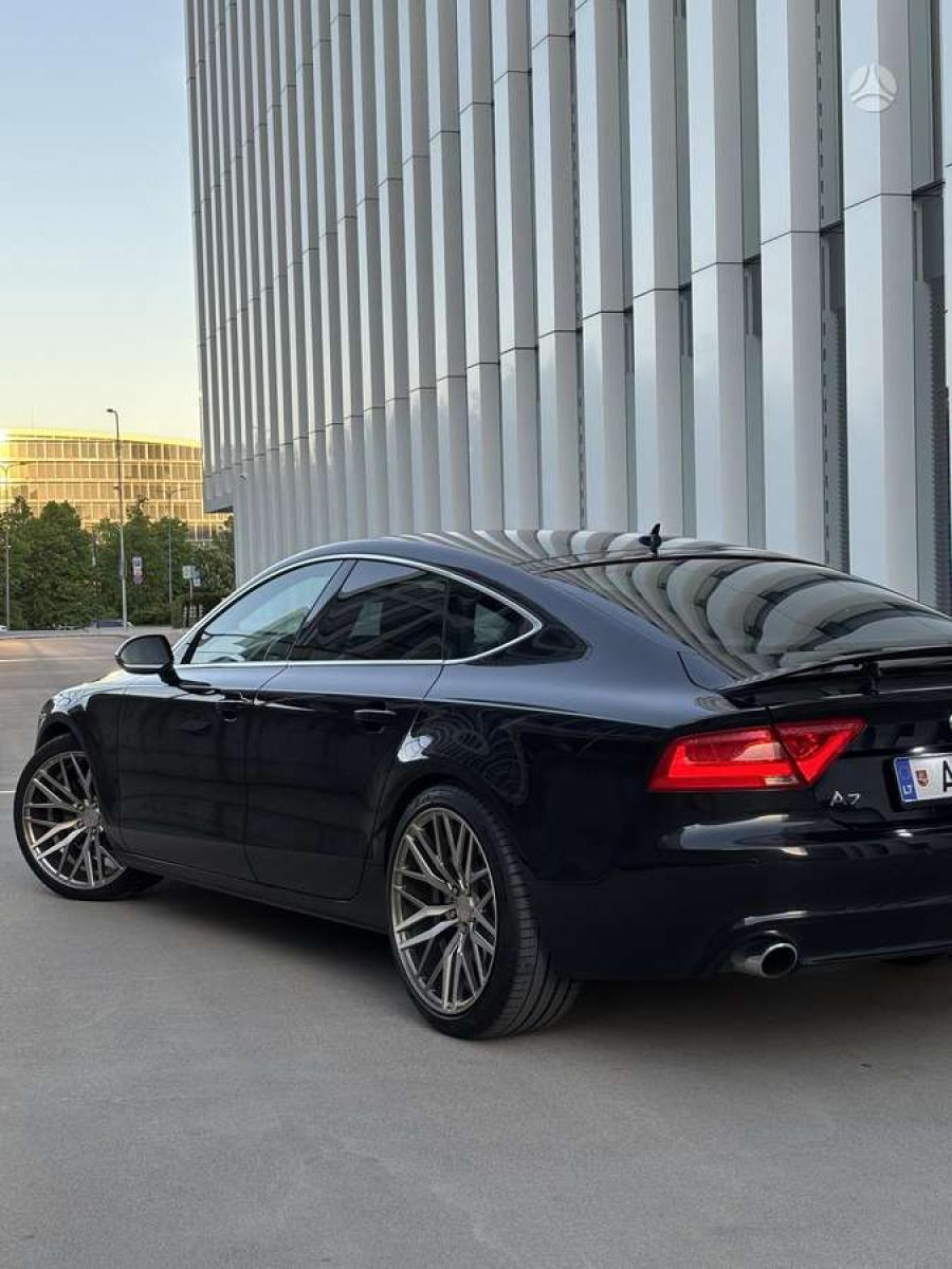Melns Audi A7 Sportback 2011 Viļņa, ar dzinēja tilpumu 2.97 L un nobraukumu 290 tūkst. km par 14500 €, foto 6 vietnē AUTOMOTO.COM.LV