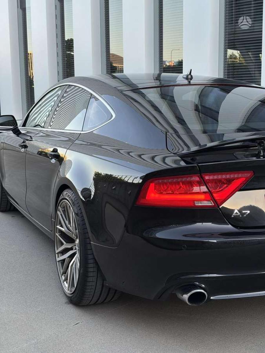 Melns Audi A7 Sportback 2011 Viļņa, ar dzinēja tilpumu 2.97 L un nobraukumu 290 tūkst. km par 14500 €, foto 12 vietnē AUTOMOTO.COM.LV