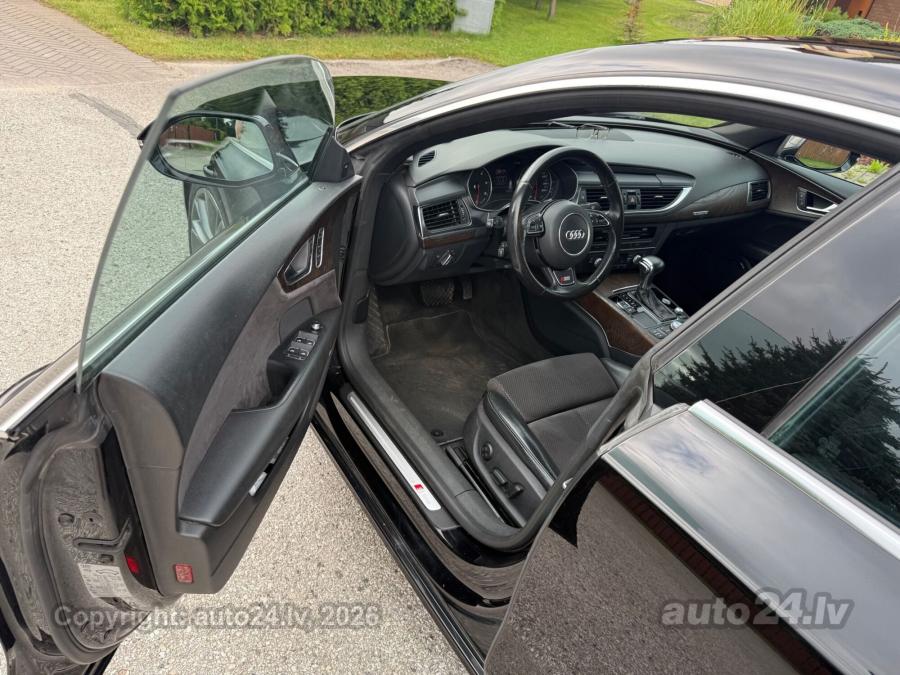 Black Audi A7 Sportback 2011 in Tartu, with an engine capacity of 3.00 L and mileage of 378 thousand km for 10800 €, photo 5 on AUTOMOTO.COM.LV