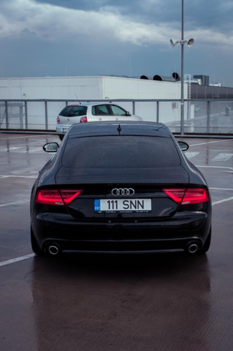 Melns Audi A7 Sportback 2011 Tallina, ar dzinēja tilpumu 0.00 L un nobraukumu 272 tūkst. km par 13500 €, foto 3 vietnē AUTOMOTO.COM.LV