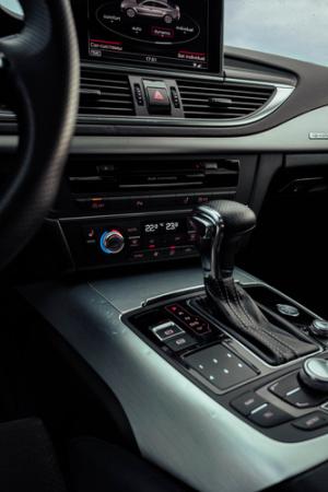 Melns Audi A7 Sportback 2011 Tallina, ar dzinēja tilpumu 0.00 L un nobraukumu 272 tūkst. km par 13500 €, foto 11 vietnē AUTOMOTO.COM.LV