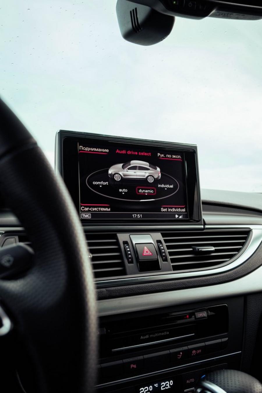 Melns Audi A7 Sportback 2011 Tallina, ar dzinēja tilpumu 0.00 L un nobraukumu 272 tūkst. km par 13500 €, foto 26 vietnē AUTOMOTO.COM.LV