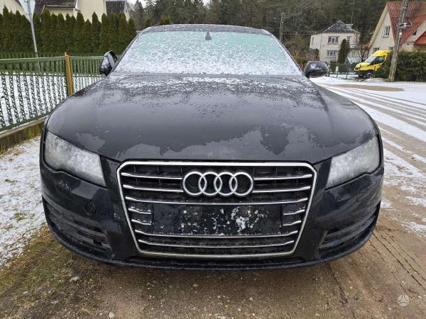 Black Audi A7 Sportback 2013 in Ukmerge, with an engine capacity of 3.00 L and mileage of 222 thousand km for 8300 €, photo 4 on AUTOMOTO.COM.LV