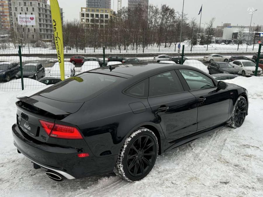 Black Audi A7 Sportback 2013 in Vilnius, with an engine capacity of 3.00 L and mileage of 218 thousand km for 11700 €, photo 4 on AUTOMOTO.COM.LV