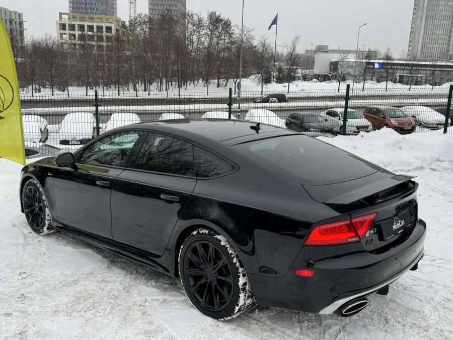 Black Audi A7 Sportback 2013 in Vilnius, with an engine capacity of 3.00 L and mileage of 218 thousand km for 11700 €, photo 6 on AUTOMOTO.COM.LV