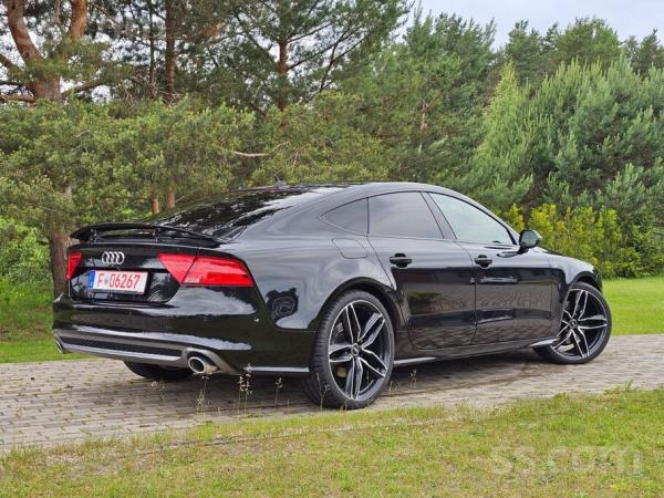 Black Audi A7 Sportback 2013 in Riga, with an engine capacity of 3.00 L and mileage of 237 thousand km for 15777 €, photo 9 on AUTOMOTO.COM.LV
