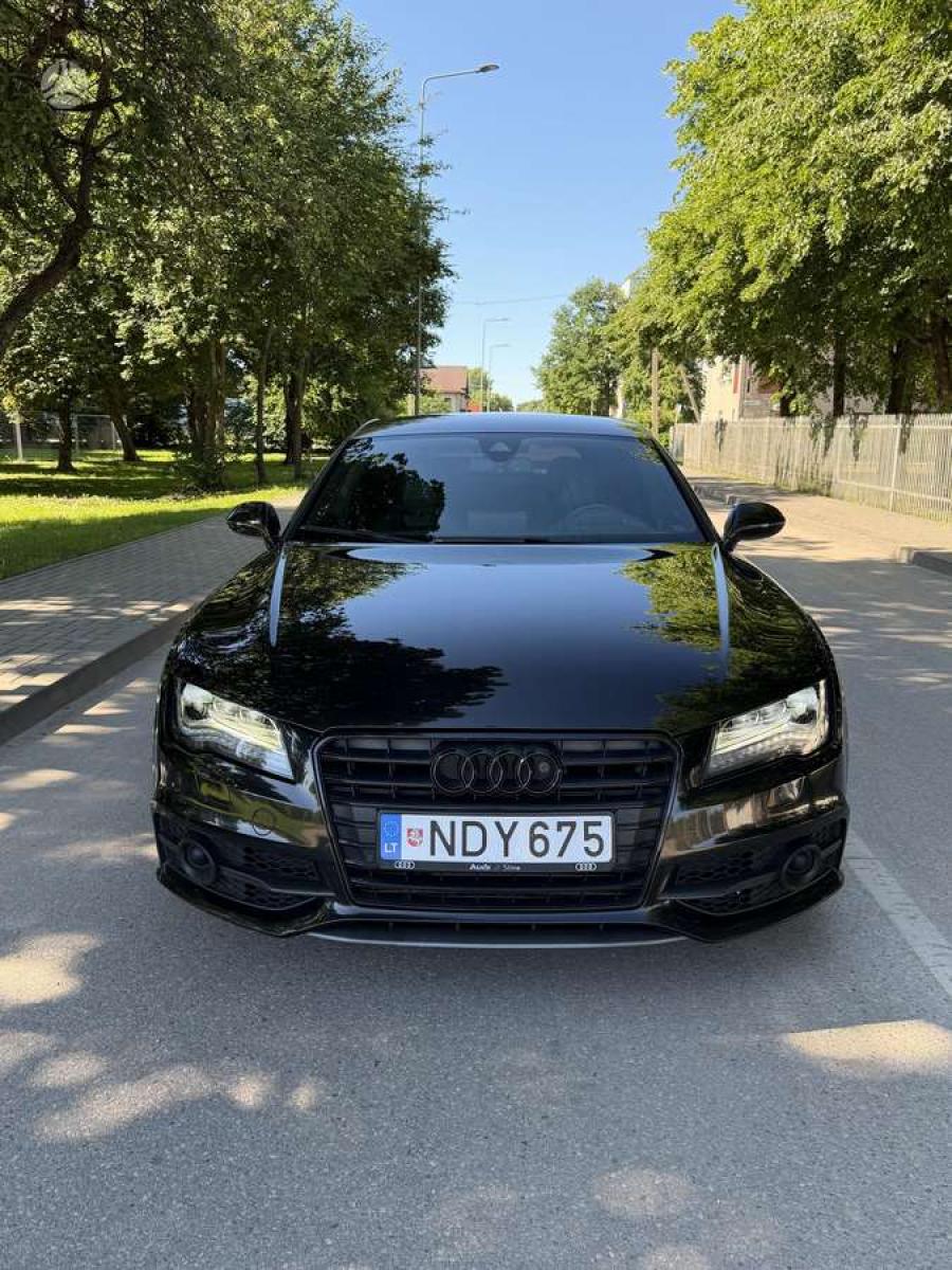 Black Audi A7 Sportback 2013 in Jonava, with an engine capacity of 2.97 L and mileage of 328 thousand km for 16399 €, photo 3 on AUTOMOTO.COM.LV