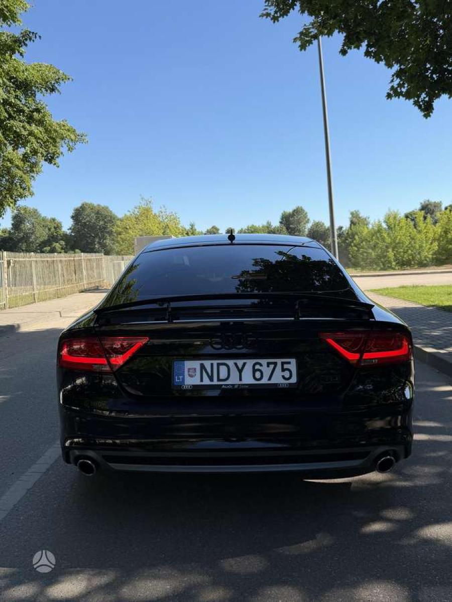 Black Audi A7 Sportback 2013 in Jonava, with an engine capacity of 2.97 L and mileage of 328 thousand km for 16399 €, photo 8 on AUTOMOTO.COM.LV