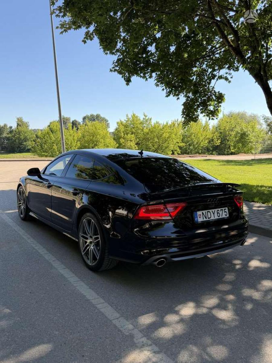 Black Audi A7 Sportback 2013 in Jonava, with an engine capacity of 2.97 L and mileage of 328 thousand km for 16399 €, photo 9 on AUTOMOTO.COM.LV