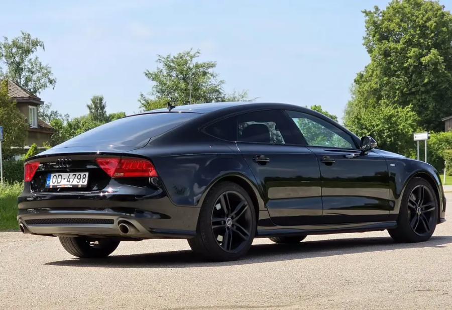 Melns Audi A7 Sportback 2013 Grobiņa, ar dzinēja tilpumu 3.00 L un nobraukumu 305 tūkst. km par 16200 €, foto 8 vietnē AUTOMOTO.COM.LV