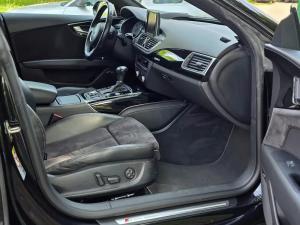 Melns Audi A7 Sportback 2013 Grobiņa, ar dzinēja tilpumu 3.00 L un nobraukumu 305 tūkst. km par 16200 €, foto 14 vietnē AUTOMOTO.COM.LV