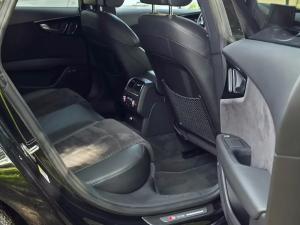 Melns Audi A7 Sportback 2013 Grobiņa, ar dzinēja tilpumu 3.00 L un nobraukumu 305 tūkst. km par 16200 €, foto 17 vietnē AUTOMOTO.COM.LV