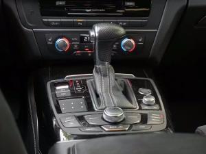 Melns Audi A7 Sportback 2013 Grobiņa, ar dzinēja tilpumu 3.00 L un nobraukumu 305 tūkst. km par 16200 €, foto 22 vietnē AUTOMOTO.COM.LV