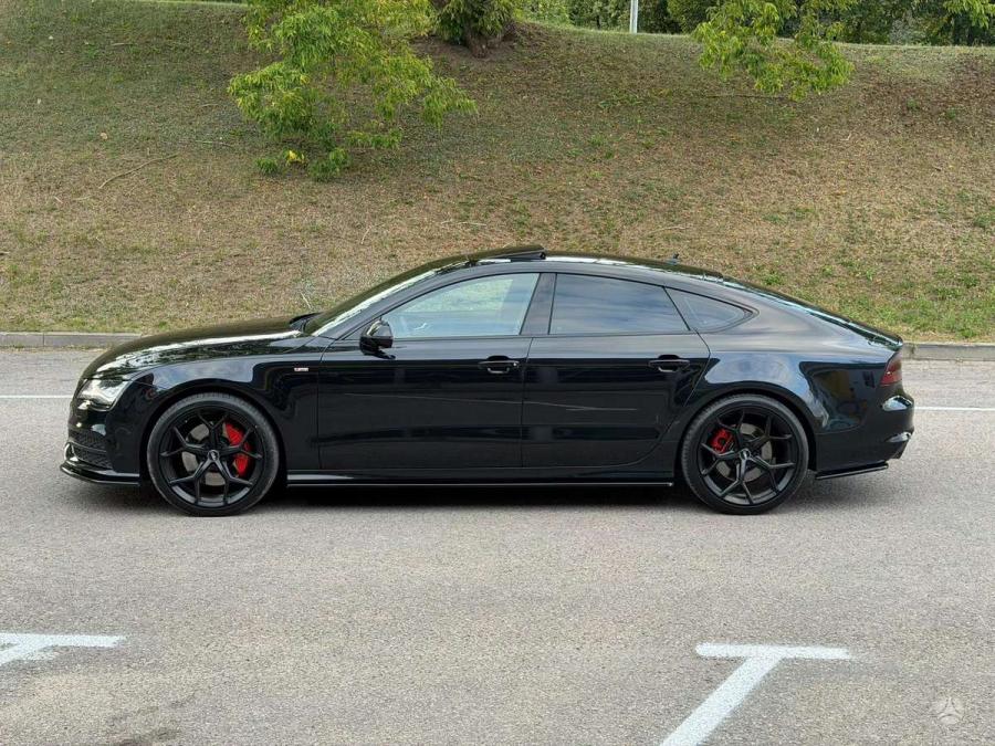 Black Audi A7 Sportback 2013 in Jonava, with an engine capacity of 3.00 L and mileage of 251 thousand km for 15199 €, photo 8 on AUTOMOTO.COM.LV