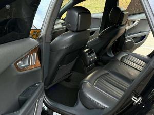 Black Audi A7 Sportback 2013 in Jonava, with an engine capacity of 3.00 L and mileage of 251 thousand km for 15199 €, photo 19 on AUTOMOTO.COM.LV
