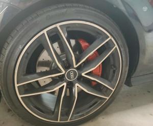 Black Audi A7 Sportback 2013 in Vilnius, with an engine capacity of 3.00 L and mileage of 218 thousand km for 14000 €, photo 7 on AUTOMOTO.COM.LV
