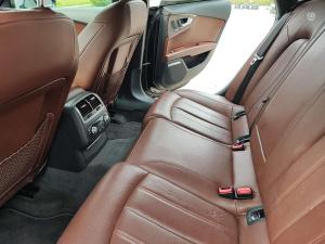 Black Audi A7 Sportback 2013 in Vilnius, with an engine capacity of 3.00 L and mileage of 218 thousand km for 14000 €, photo 10 on AUTOMOTO.COM.LV