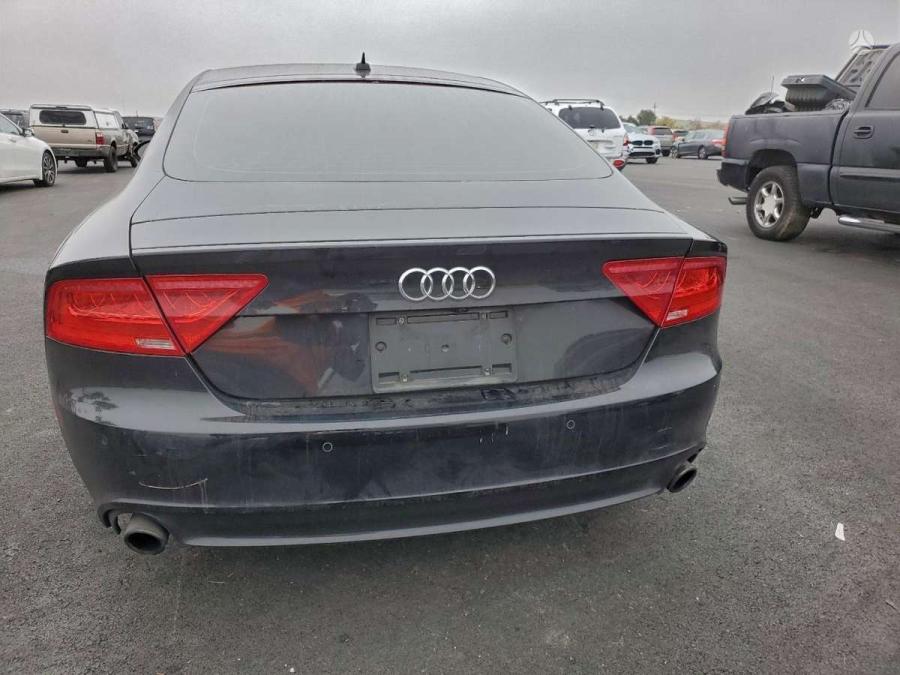 Black Audi A7 Sportback 2014 in Vilnius, with an engine capacity of 3.00 L and mileage of 241 thousand km for 5999 €, photo 6 on AUTOMOTO.COM.LV